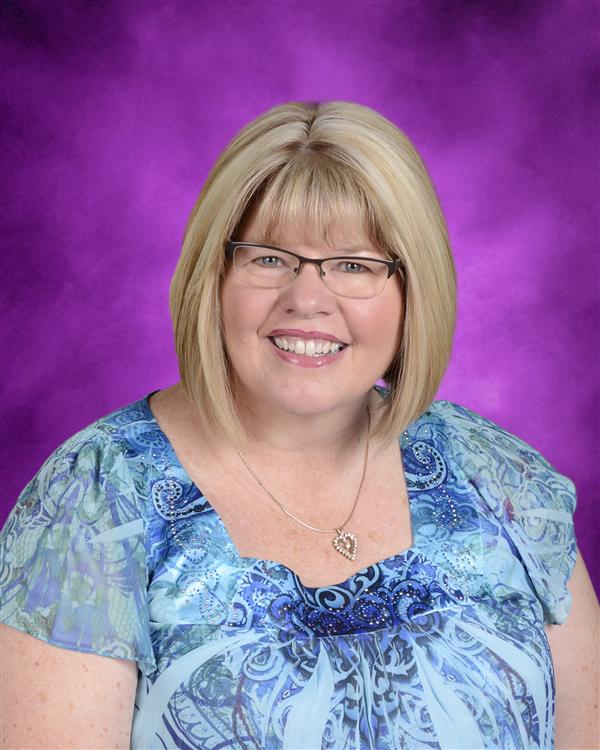 Monreal, Linda / About Mrs. Monreal